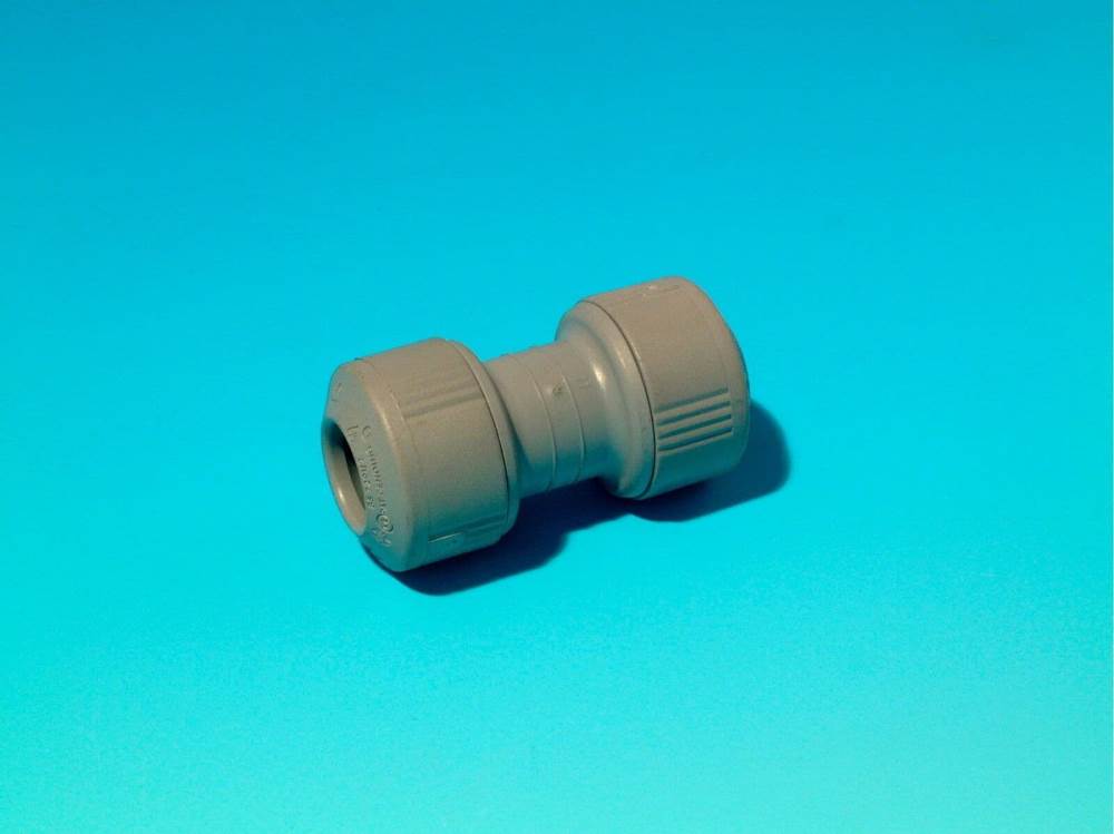 5 x Hepworth Hep2O 28mm straight connectors. Hep20 push fit couplers ...